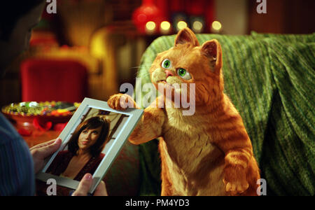 Film Still / Publicity Still from "Garfield: A Tail of Two Kitties ...