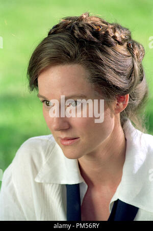 Film Still from "Kinsey" Laura Linney, Liam Neeson © 2004 Fox ...