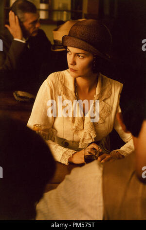 Studio Publicity Still from "A Very Long Engagement" Gaspard Ulliel ...
