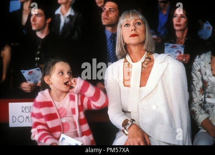 Film Still from "Raising Helen" Hayden Panettiere, Kate Hudson, Abigail ...