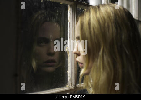 Film Still / Publicity Still from "The Amityville Horror" Chloe Moretz ...