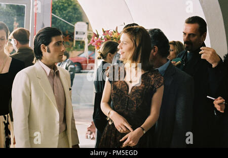 SHOPGIRL (2005) CLAIRE DANES, JASON SCHWARTZMAN SGL 001-08 Stock Photo ...