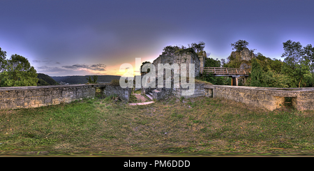360° view of Castle Ruin Helfenstein at Sunset - Alamy