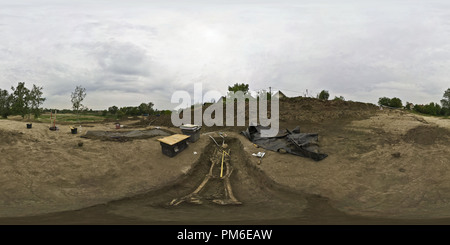 360° view of Avar age graves and skeletons - A young man's skeleton - Alamy