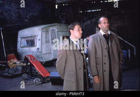 STEPHEN GRAHAM, JASON STATHAM, SNATCH., 2000 Stock Photo - Alamy