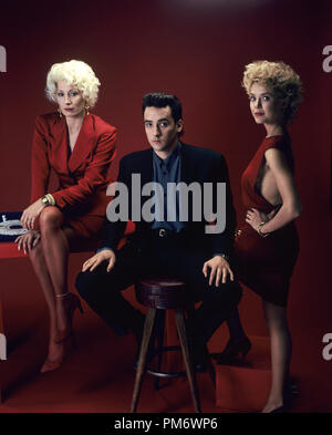 THE GRIFTERS (1990) ANJELICA HUSTON, JOHN CUSACK, ANNETTE BENING GRF ...
