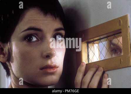 WINONA RYDER, GIRL INTERRUPTED, 1999 Stock Photo - Alamy