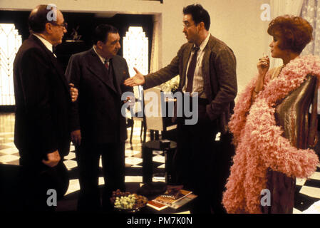 BULLETS OVER BROADWAY (1994) JACK WARDEN, JOE VITERELLI, JOHN CUSACK ...