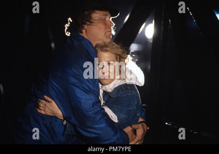 John Goodman & Bette Midler Film Stella (1990) Characters: Ed Munn ...