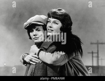GYPSY, Natalie Wood, Rosalind Russell, Ann Jillian, 1962 Stock Photo ...