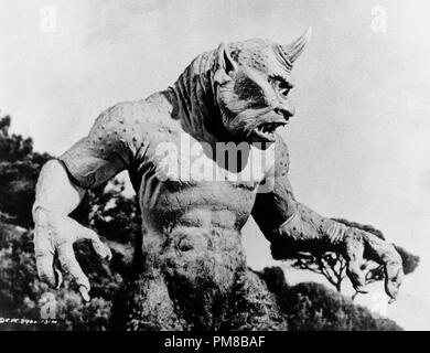 Studio Publicity: "The 7th Voyage of Sinbad" 1958 Columbia Cyclops ...