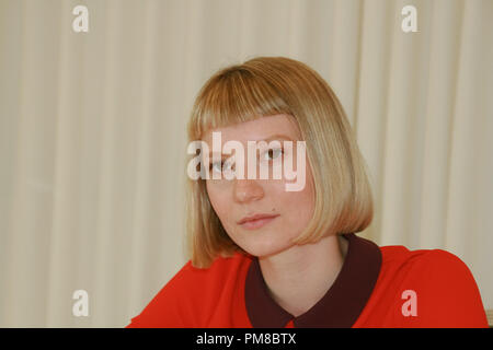 Mia Wasikowska "Stoker" Portrait Session, January 26, 2013 ...