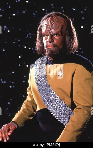 Michael Dorn Film: Star Trek: Insurrection (USA 1998) Characters: Lt ...