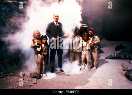 RALPH RICHARDSON, TIME BANDITS, 1981 Stock Photo - Alamy