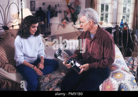 KIMBERLY WILLIAMS, FATHER OF THE BRIDE, 1991 Stock Photo - Alamy