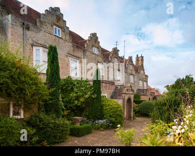 Strand Street, Sandwich, kent, UK Stock Photo - Alamy