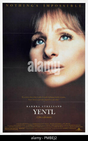 YENTL -1983 BARBRA STREISAND Stock Photo - Alamy