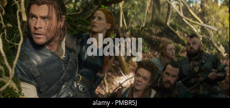 Nion (NICK FROST), Eric the Huntsman (CHRIS HEMSWORTH) and Gryff (ROB ...
