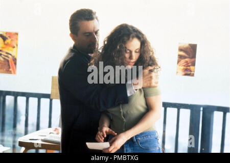 Robert De Niro & Amy Brenneman Film Heat (USA 1995) Characters: Neil ...