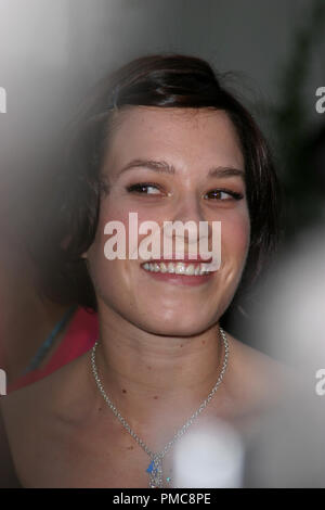 "The Bourne Supremacy" Premiere 7-15-2004 George Clooney, Lisa Snowdon ...