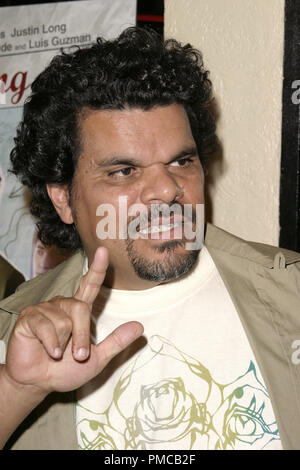"Waiting . . . " (Premiere) Luis Guzman 09-29-2005 / Mann's Bruin ...