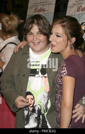 "Waiting . . . " (Premiere) Vanessa Lengies 09-29-2005 / Mann's Bruin ...