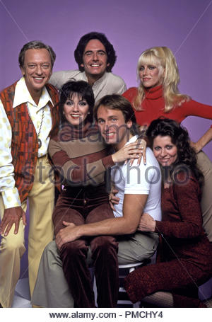 THREE'S COMPANY, Suzanne Somers, John Ritter and Joyce DeWitt Stock Photo - Alamy