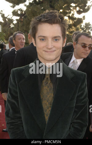 Elijah Wood at the 2004 Golden Globe Awards Stock Photo - Alamy
