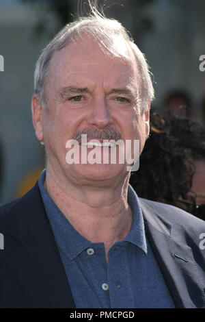 SHREK 2, JOHN CLEESE, 2004 Stock Photo - Alamy