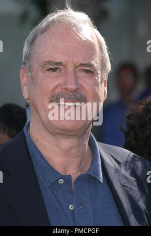 "Shrek 2" Premiere 5/08/2004 John Cleese Photo by Joseph Martinez - All ...