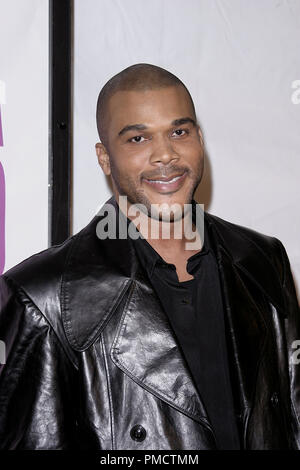 DIARY OF A MAD BLACK WOMAN, Tyler Perry, Kimberly Elise, 2005, (c ...