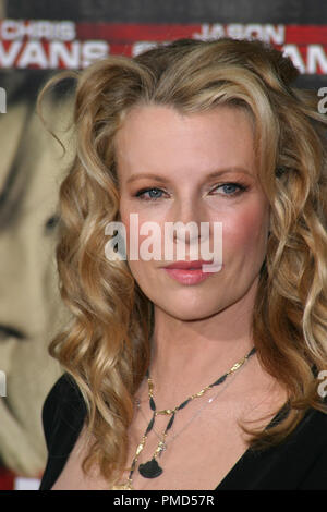 "Cellular" Premiere 9-8-2004 Kim Basinger Photo by Joseph Martinez ...