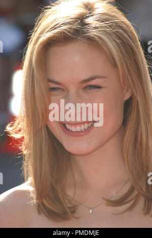The Stepford Wives Premiere 6-6-2004 Colleen Dunn Photo by Joseph ...