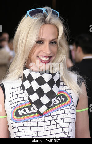 Alexis Arquette 05/24/05 LORDS OF DOGTOWN @ Grauman's Chinese Theatre ...