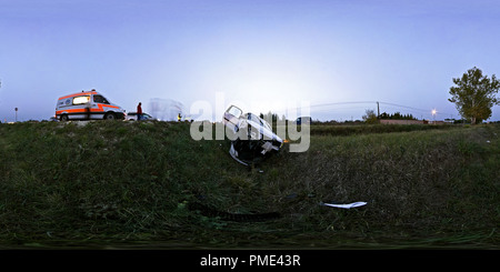360° view of Frontal crash 6 - Alamy