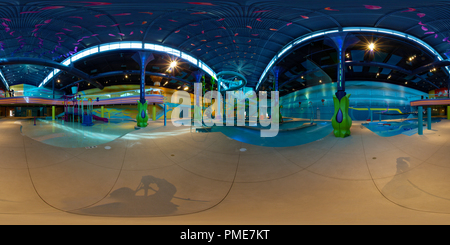 360° view of Albuquerque Radisson Hotel New Indoor Water Park 3 - Alamy