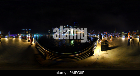 360° view of Singapore Merlion Park (2 - Alamy