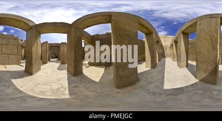 360° view of The Great Pyramid at Giza, Cairo - Alamy