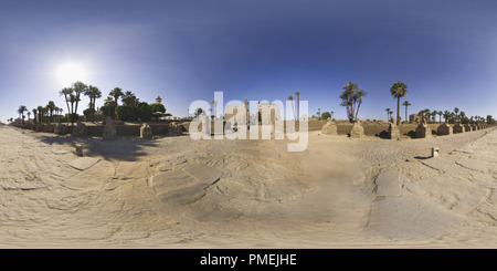 360° view of Luxor Temple, Egypt - Alamy