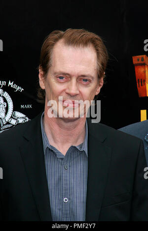 "Igor" Premiere Steve Buscemi 9-13-2008 / Grauman's Chinese Theater ...