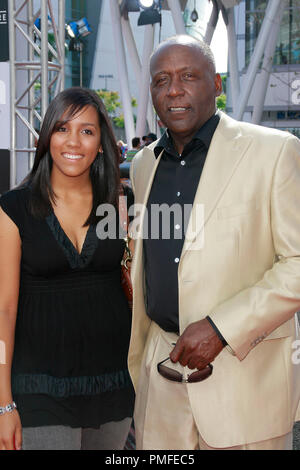 Richard Roundtree and Daughter 'Speed Racer' premiere held at the Nokia ...
