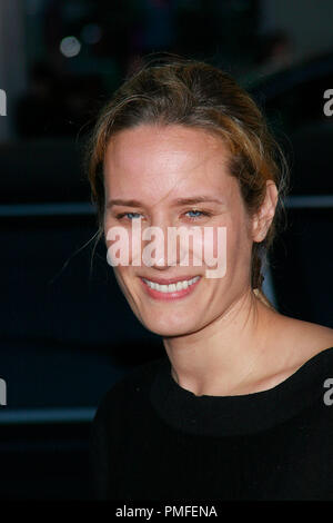 "Vice" Premiere Saskia Holmes 5-7-2008 / Grauman's Chinese Theater ...