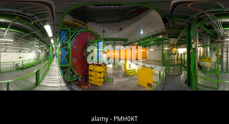 360° view of CERN CMS 5 - Alamy