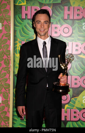 Jim Parsons 08/29/10 "62nd Primetime Emmy Awards HBO Party" @ Pacific ...