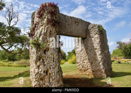 Haʻamonga ʻa Maui (Burden of Maui), stone trilithon build in the 13th ...