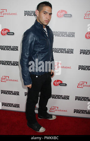 LOS ANGELES, CA - SEPTEMBER 7: Dancer Oliver Crumes Jr. attends Fourth ...