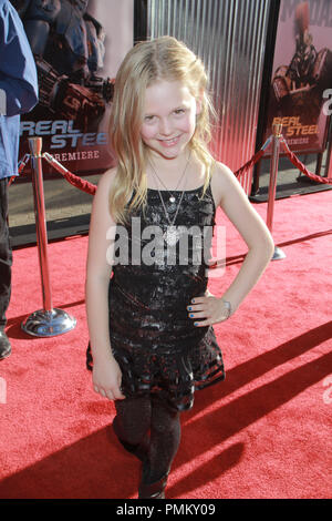 Natalie Alyn Lind 10/02/2011,Real Steel, premiere, Universal City Walk ...
