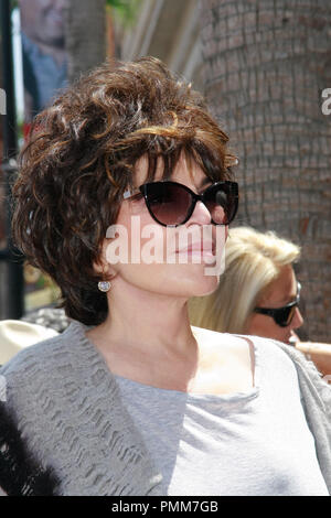 Carol Bayer Sager at the Hollywood Chamber of Commerce ceremony to ...