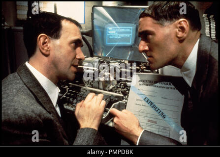 BRAZIL / Brazil GB 1984 / Terry Gilliam Jack Lint (MICHAEL PALIN Stock ...