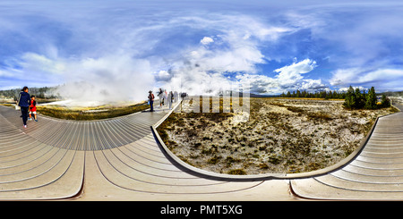 360° view of Grand Prismatic Spring, Yellowstone National Park - Alamy